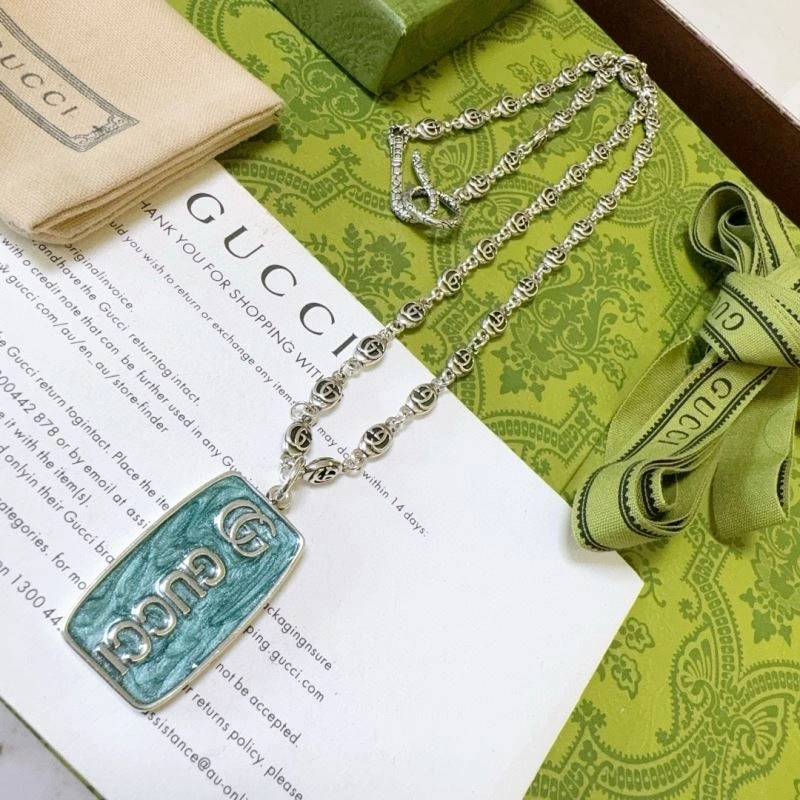 Bargain Gucci Necklaces