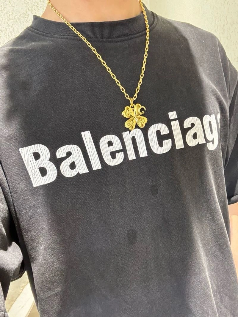 Brand-authenticated Gucci Necklaces
