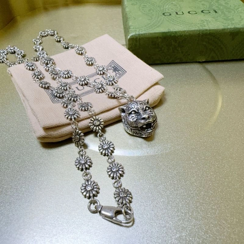 Top match Gucci Necklaces