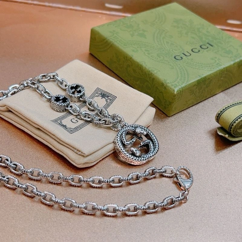 Accurate model Gucci Necklaces