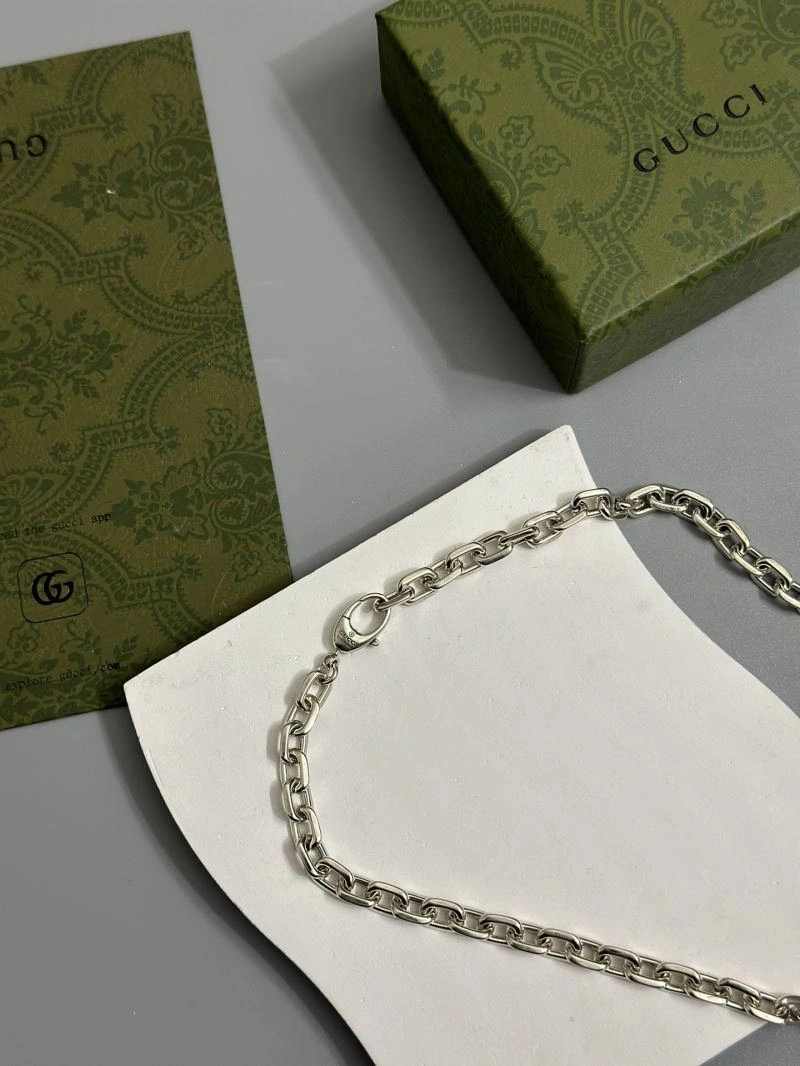 Bargain Gucci Necklaces