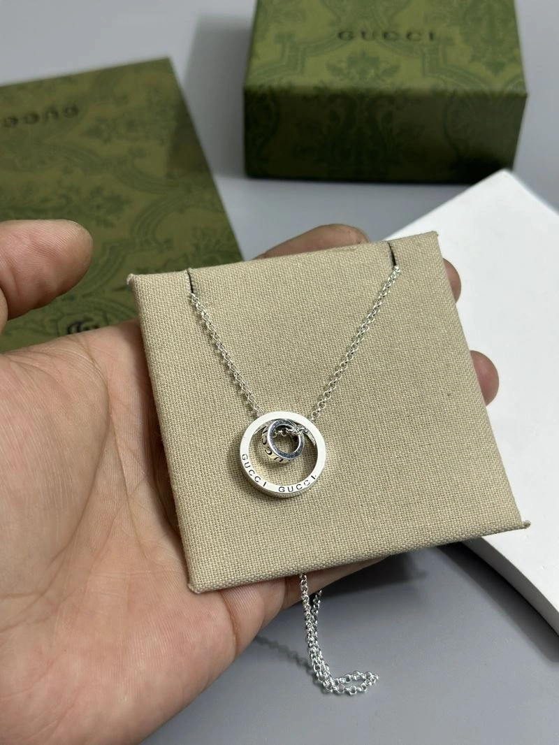 Official Gucci Necklaces