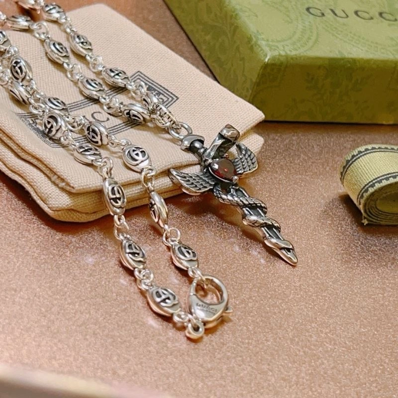 Low-cost Gucci Necklaces