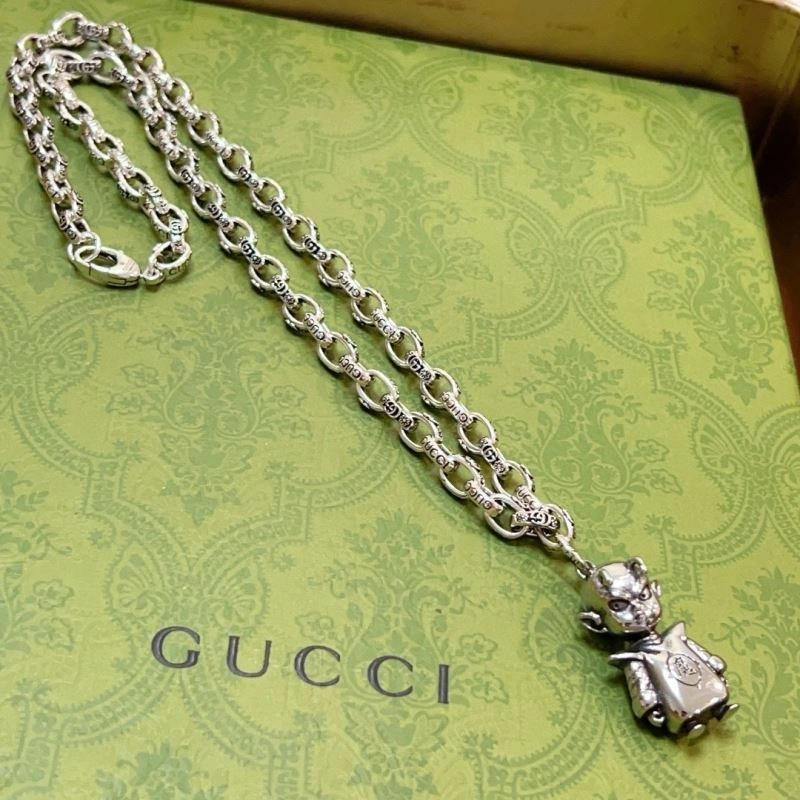 Exact replica Gucci Necklaces