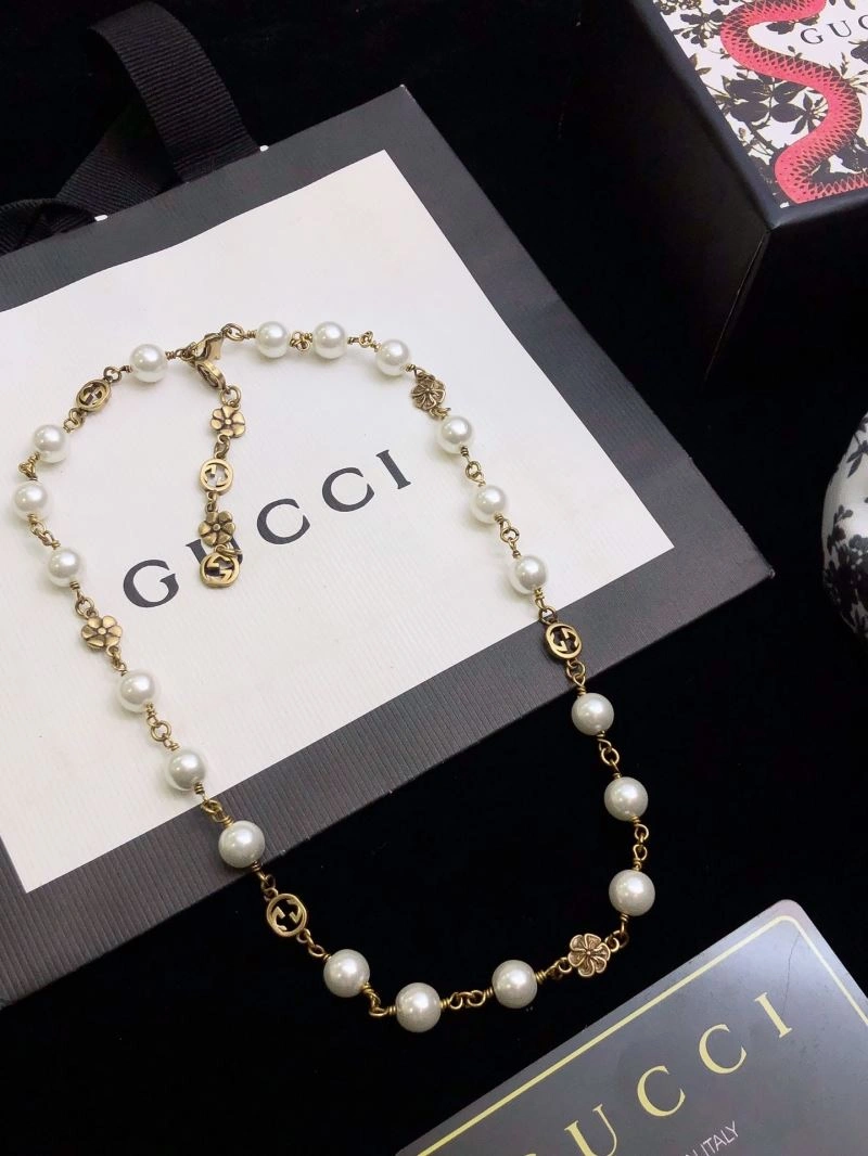 Indistinguishable Gucci Necklaces