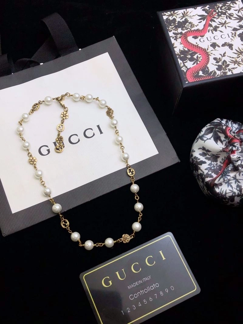 Indistinguishable Gucci Necklaces