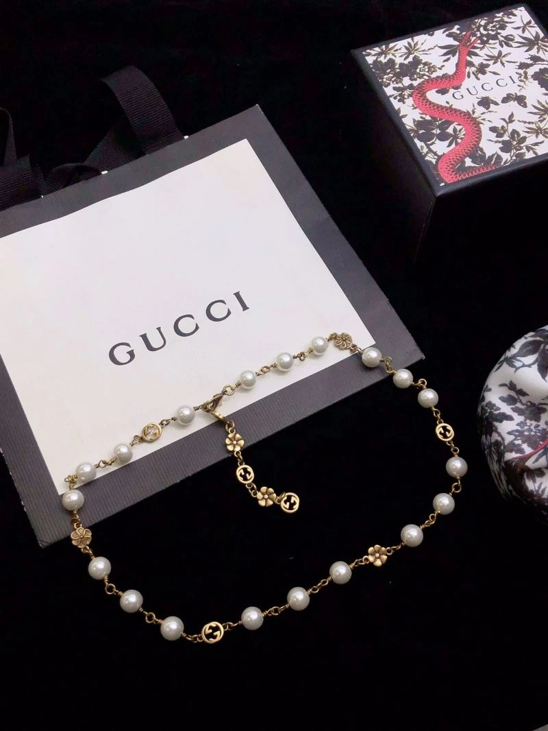 Indistinguishable Gucci Necklaces
