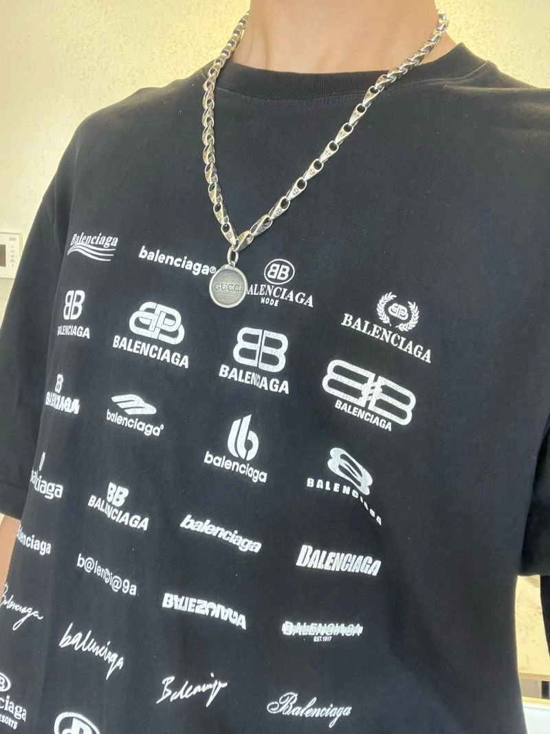 Brand-authenticated Gucci Necklaces