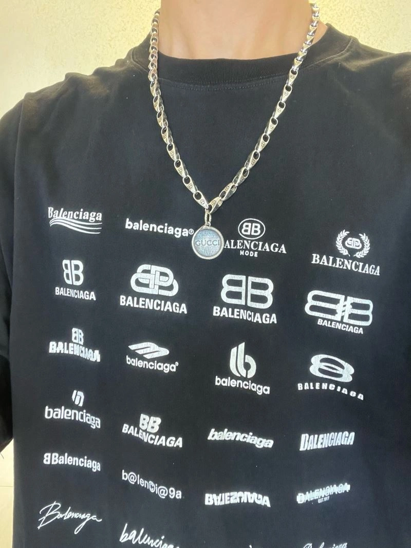 Brand-authenticated Gucci Necklaces