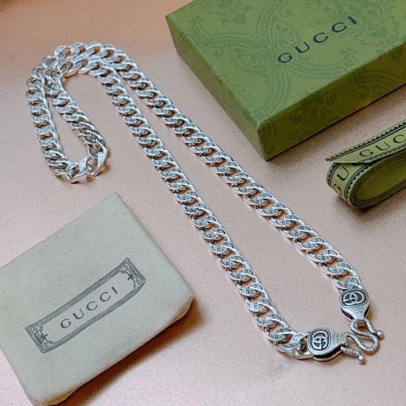 Bargain Gucci Necklaces