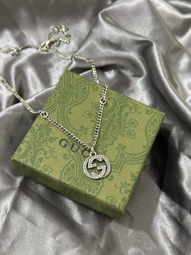 Top mirror Gucci Necklaces