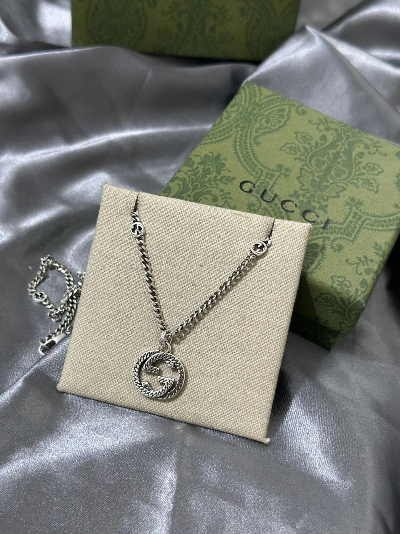 Top mirror Gucci Necklaces