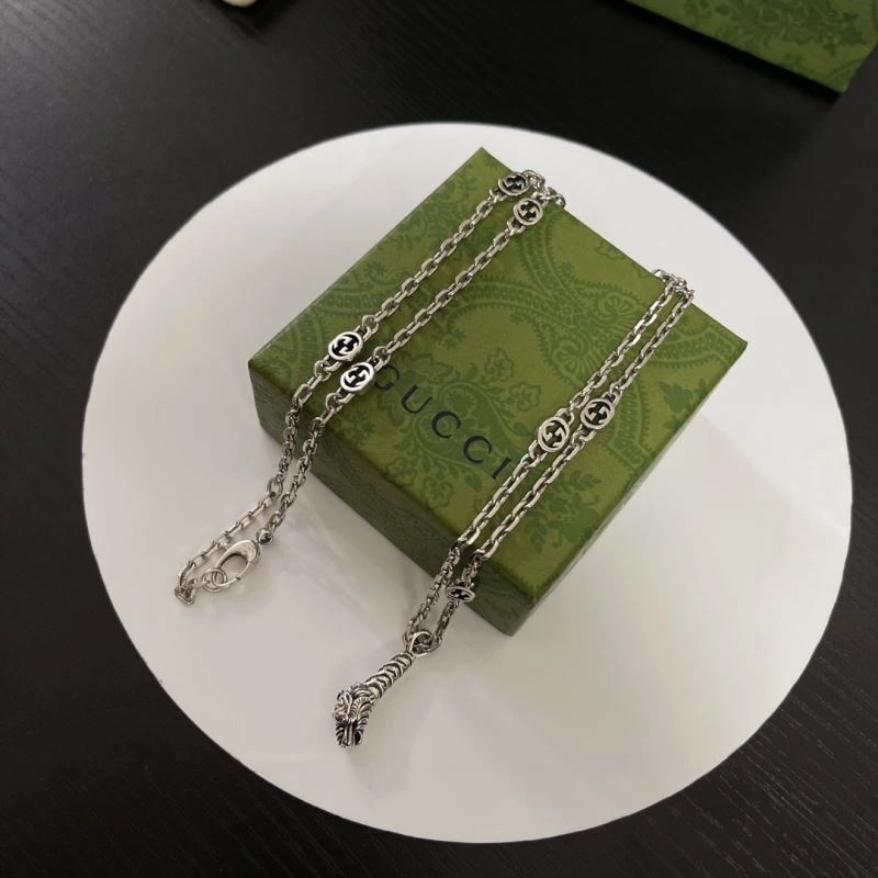 Indistinguishable Gucci Necklaces