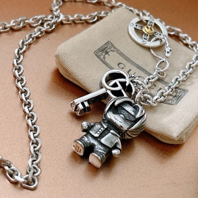 Factory-made Gucci Necklaces