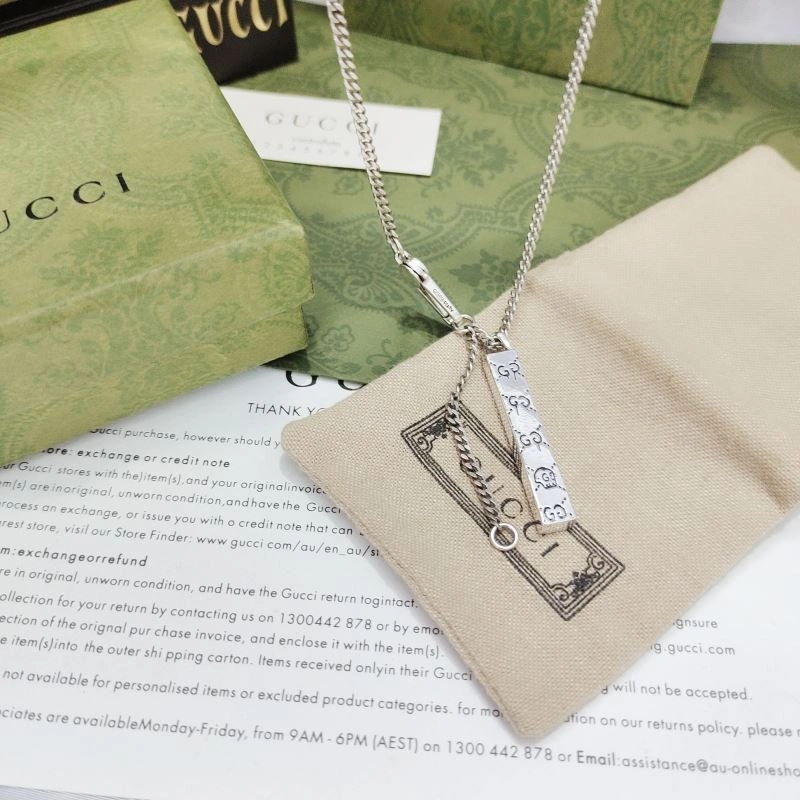 Indistinguishable Gucci Necklaces