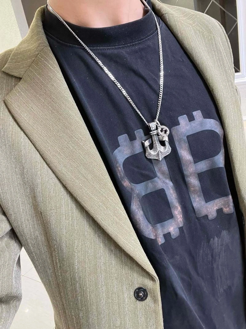 Top mirror Gucci Necklaces