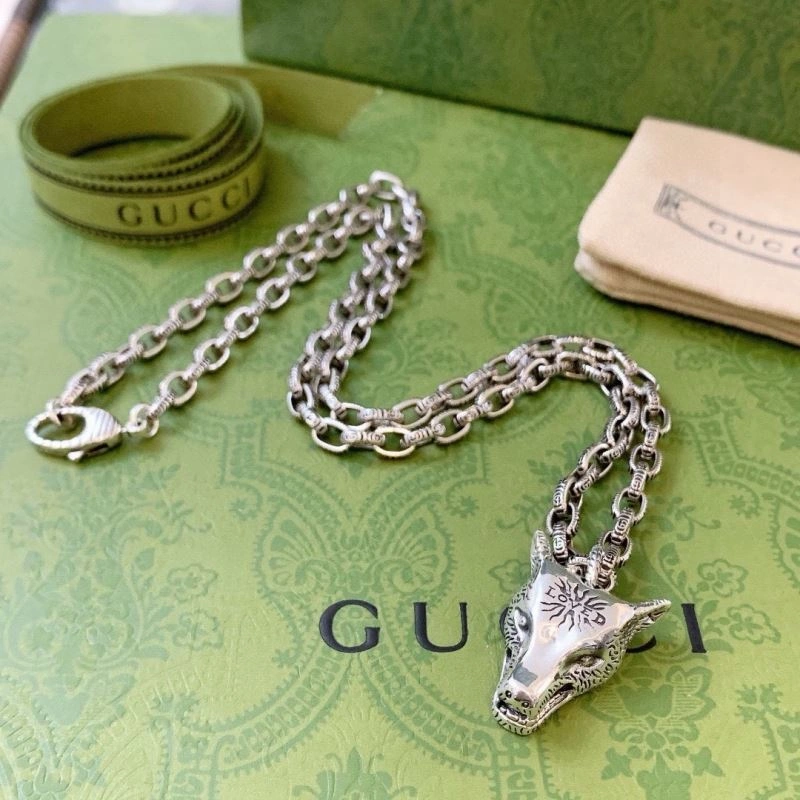Top mirror Gucci Necklaces