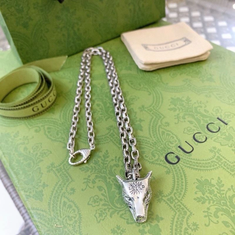 Top mirror Gucci Necklaces