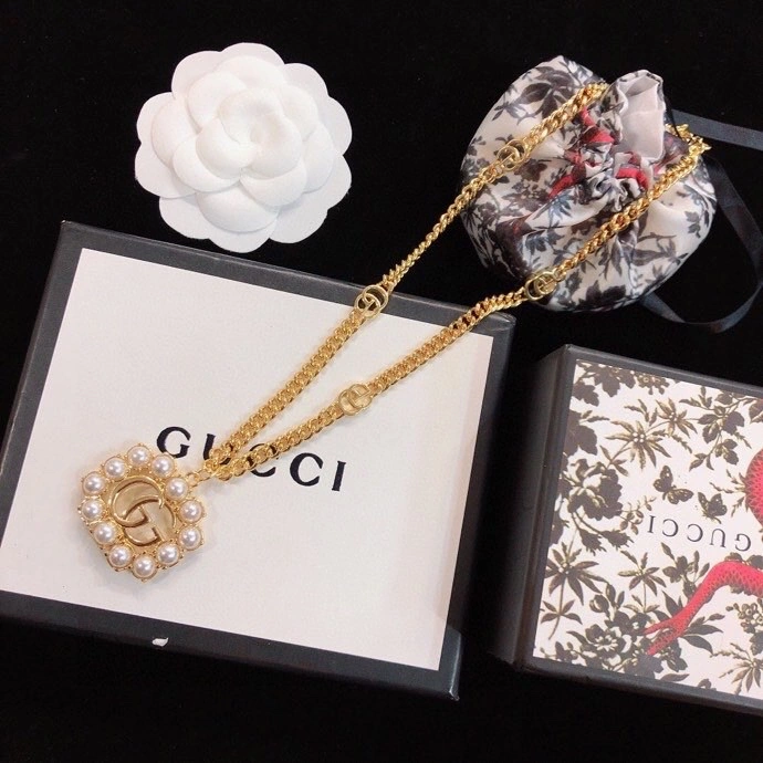 Official Gucci Necklaces