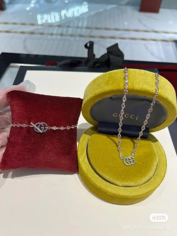 Low-cost Gucci Necklaces