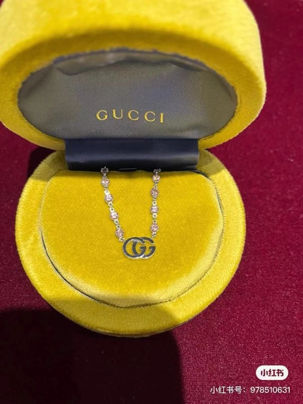 Low-cost Gucci Necklaces