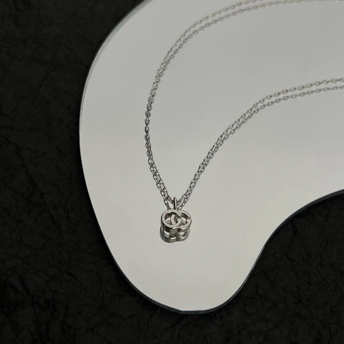 Perfect replica Gucci Necklaces