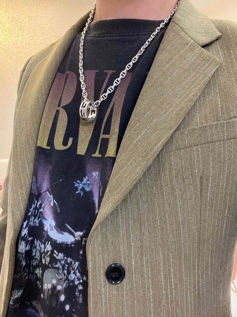 Top match Gucci Necklaces