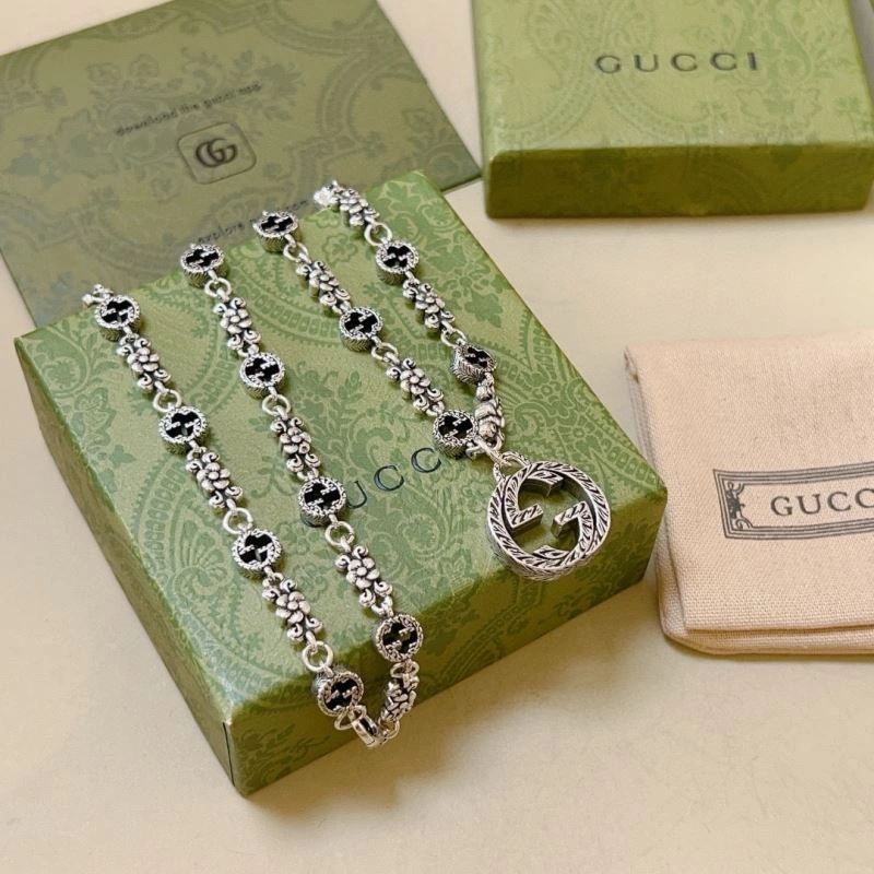 Inexpensive Gucci Necklaces