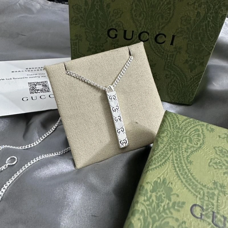 Bargain Gucci Necklaces