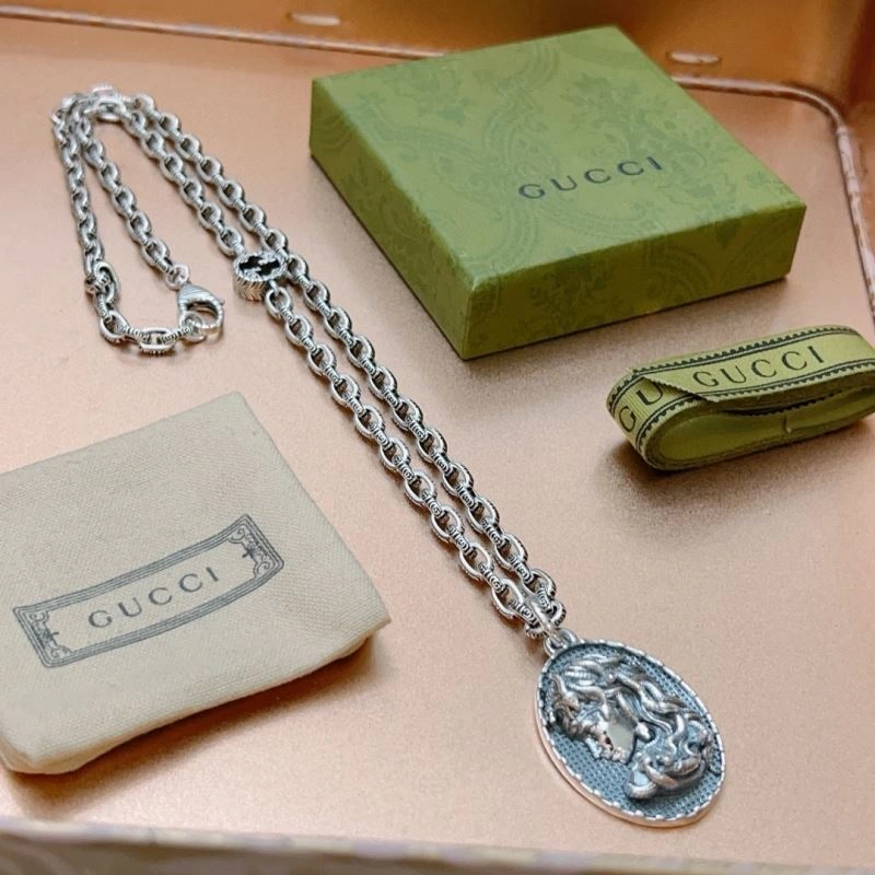 Inexpensive Gucci Necklaces