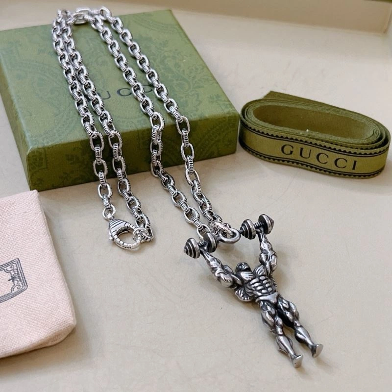 Indistinguishable Gucci Necklaces