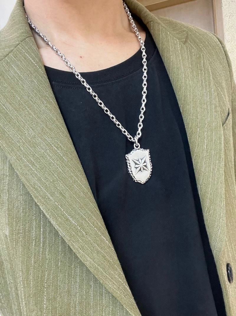 Top mirror Gucci Necklaces