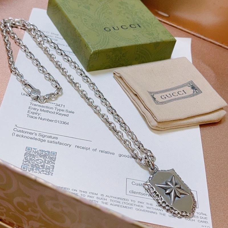 Top mirror Gucci Necklaces