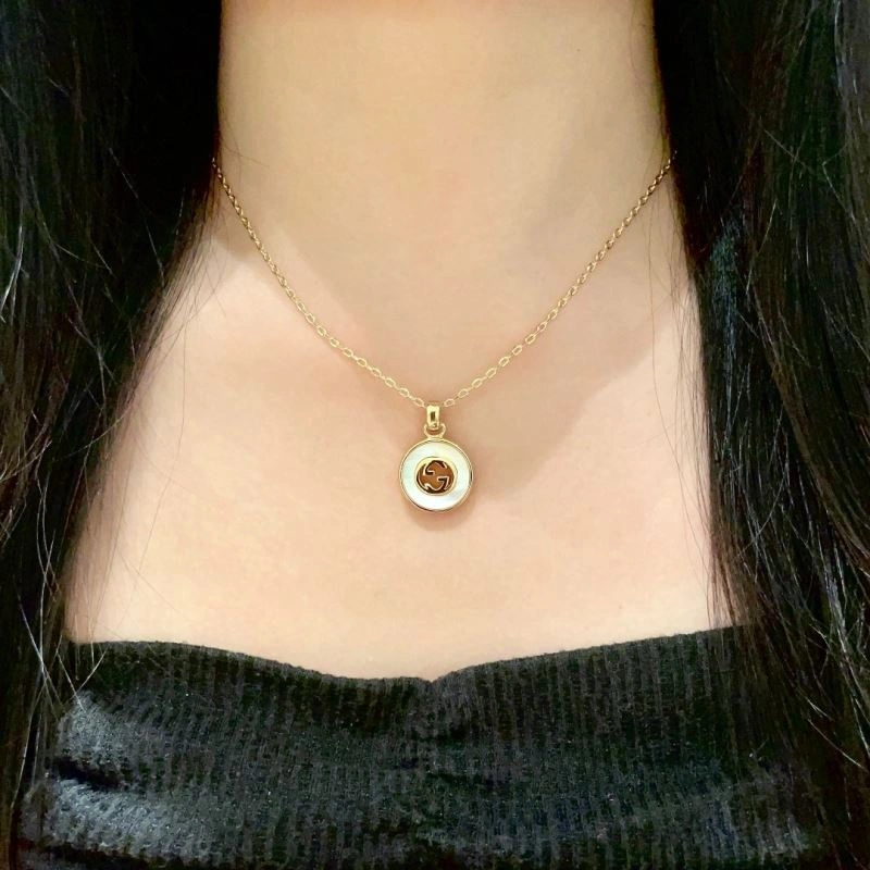 Indistinguishable Gucci Necklaces