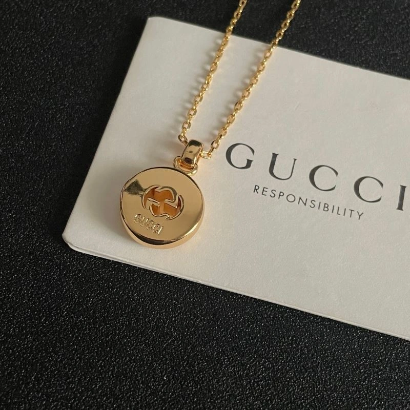 Indistinguishable Gucci Necklaces