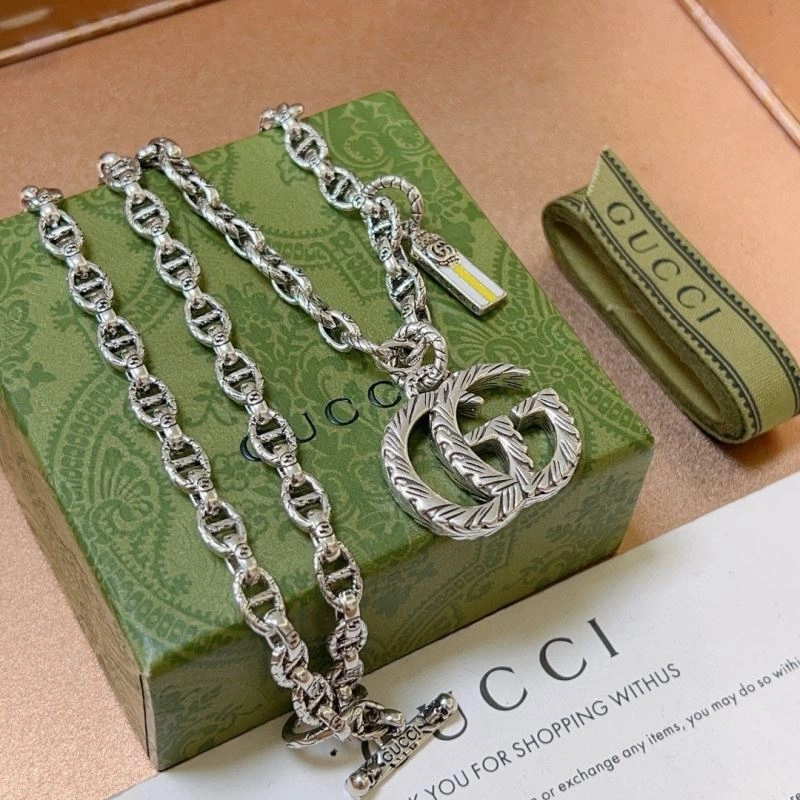 Bargain Gucci Necklaces