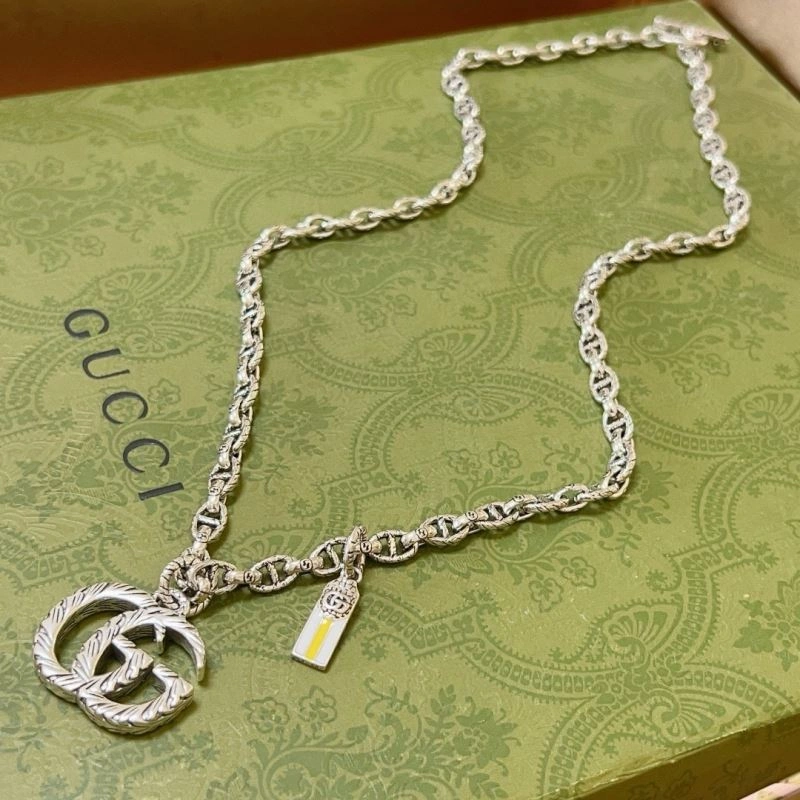 Bargain Gucci Necklaces