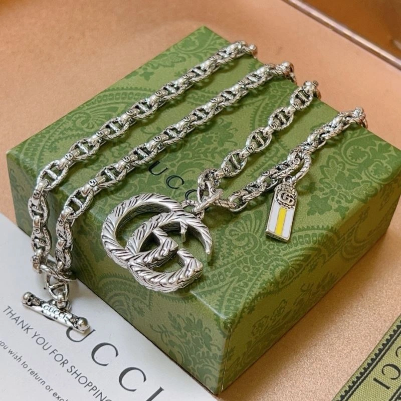 Bargain Gucci Necklaces
