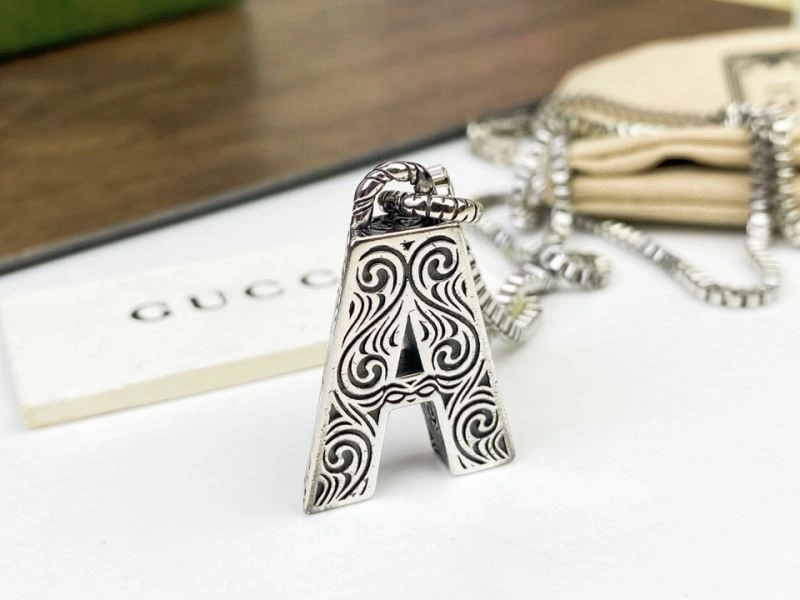 Inexpensive Gucci Necklaces