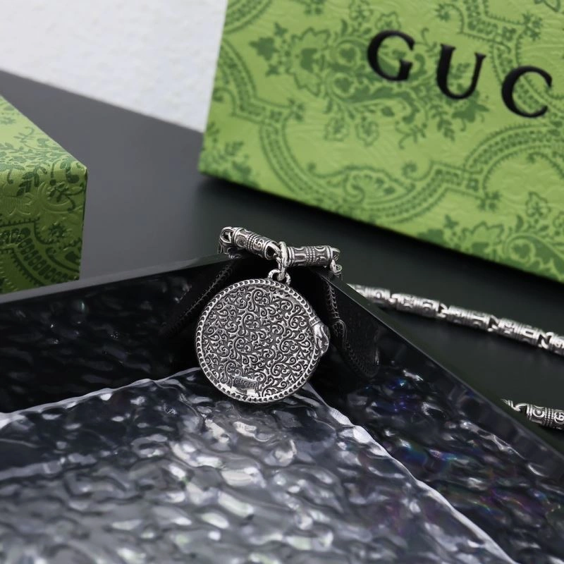 Inexpensive Gucci Necklaces