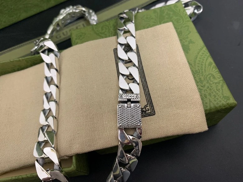 Top match Gucci Necklaces