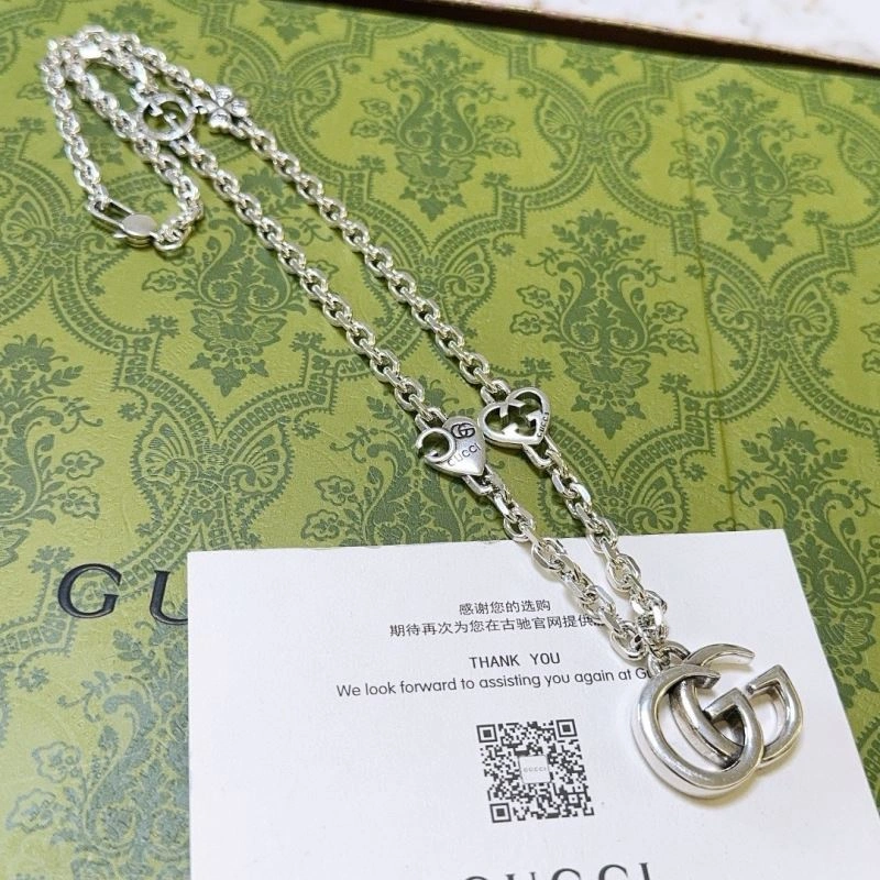 Bargain Gucci Necklaces