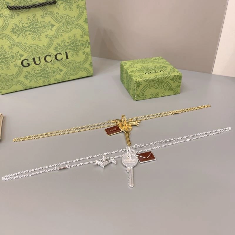 Exact replica Gucci Necklaces