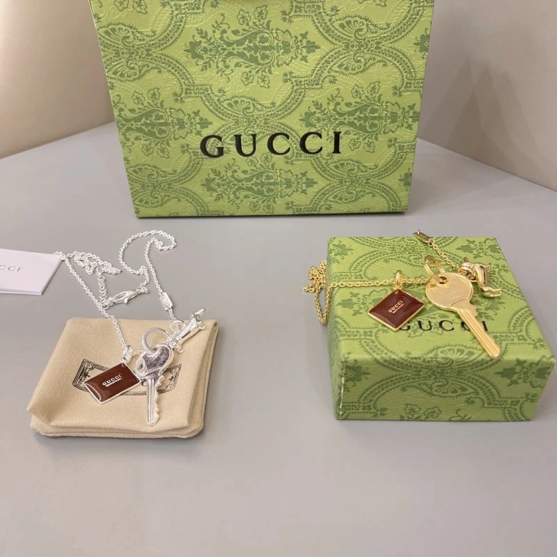 Exact replica Gucci Necklaces