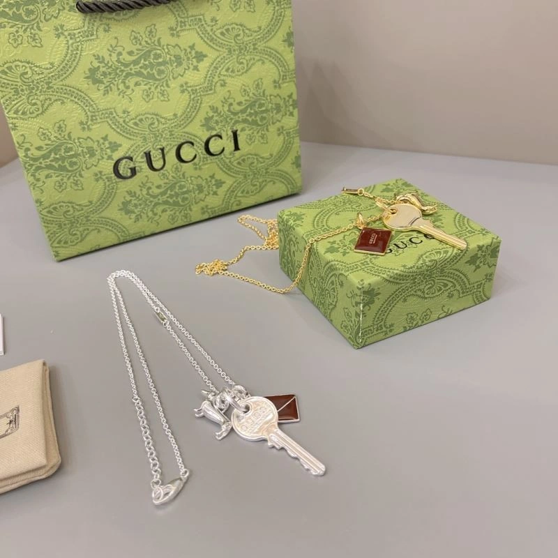 Exact replica Gucci Necklaces
