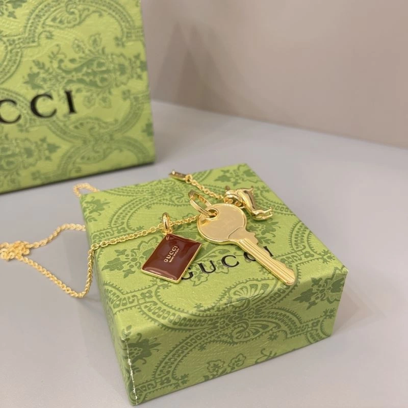 Exact replica Gucci Necklaces
