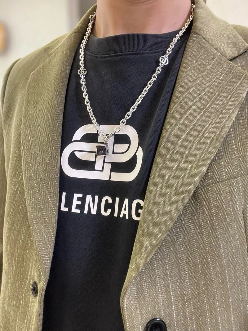 Accurate model Gucci Necklaces