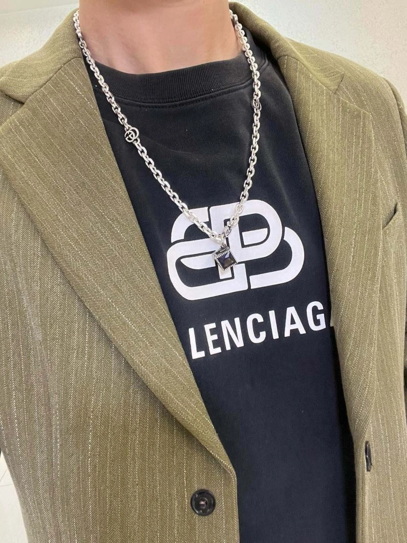 Accurate model Gucci Necklaces