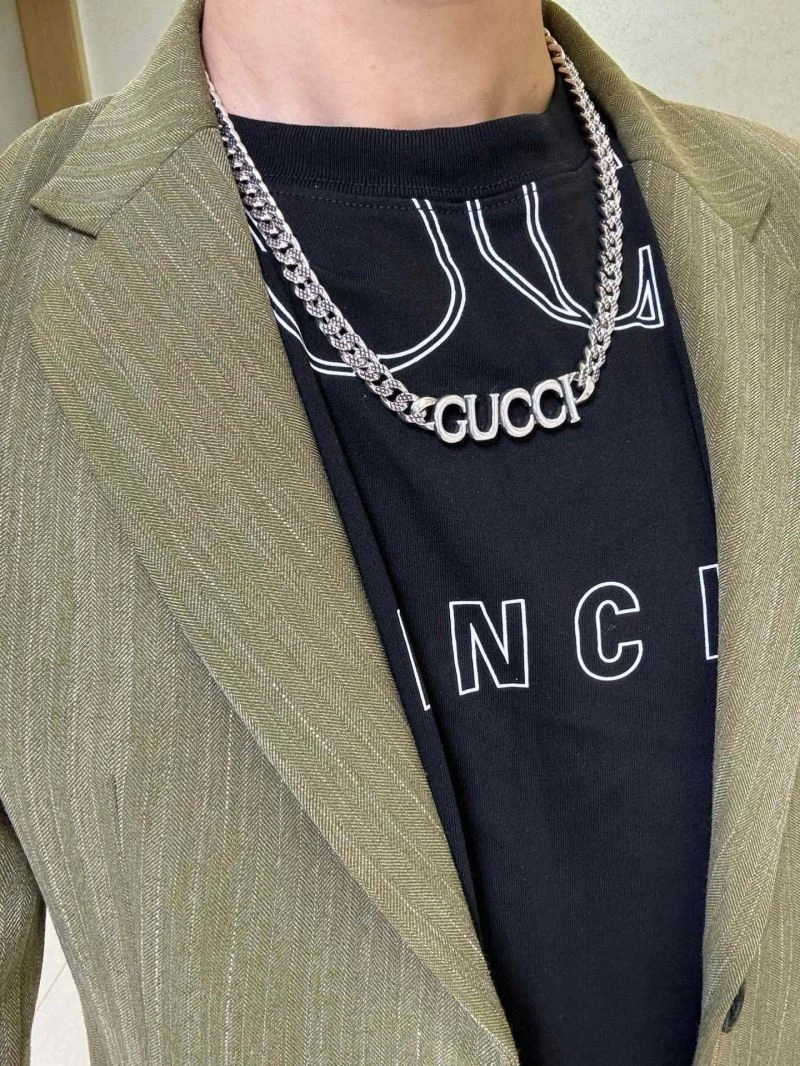 Bargain Gucci Necklaces