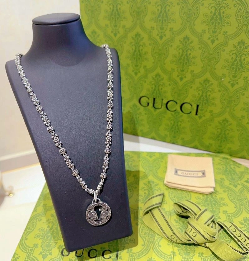 Legit Gucci Necklaces